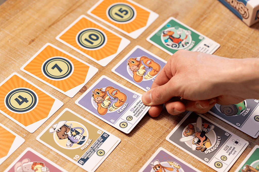 FlipToons Card Game – Thunderworks Games